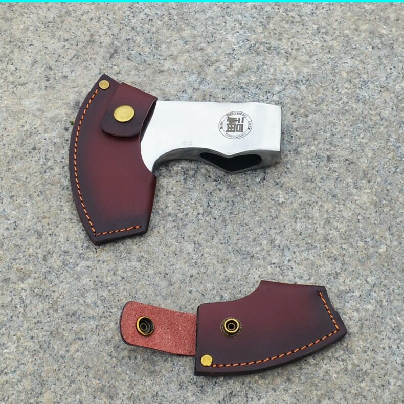 Молоток туристический