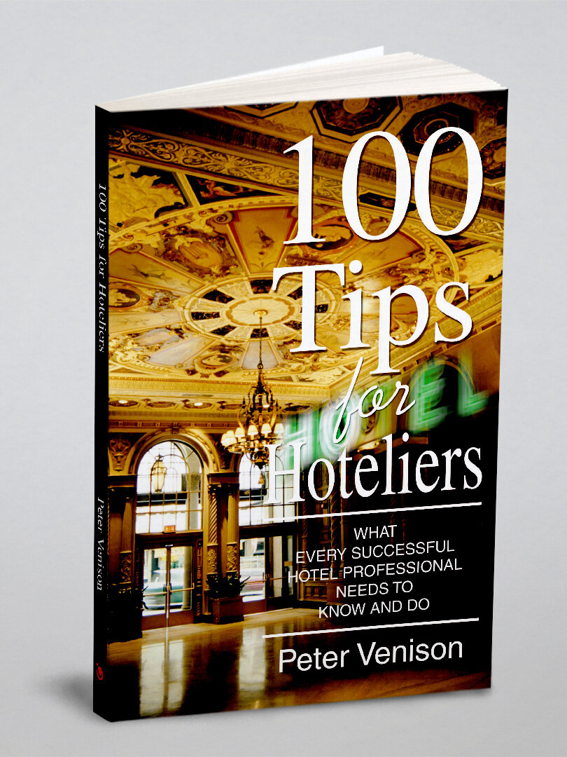 100 Tips for Hoteliers. 100 советов в отельном бизнесе: на англ. яз.