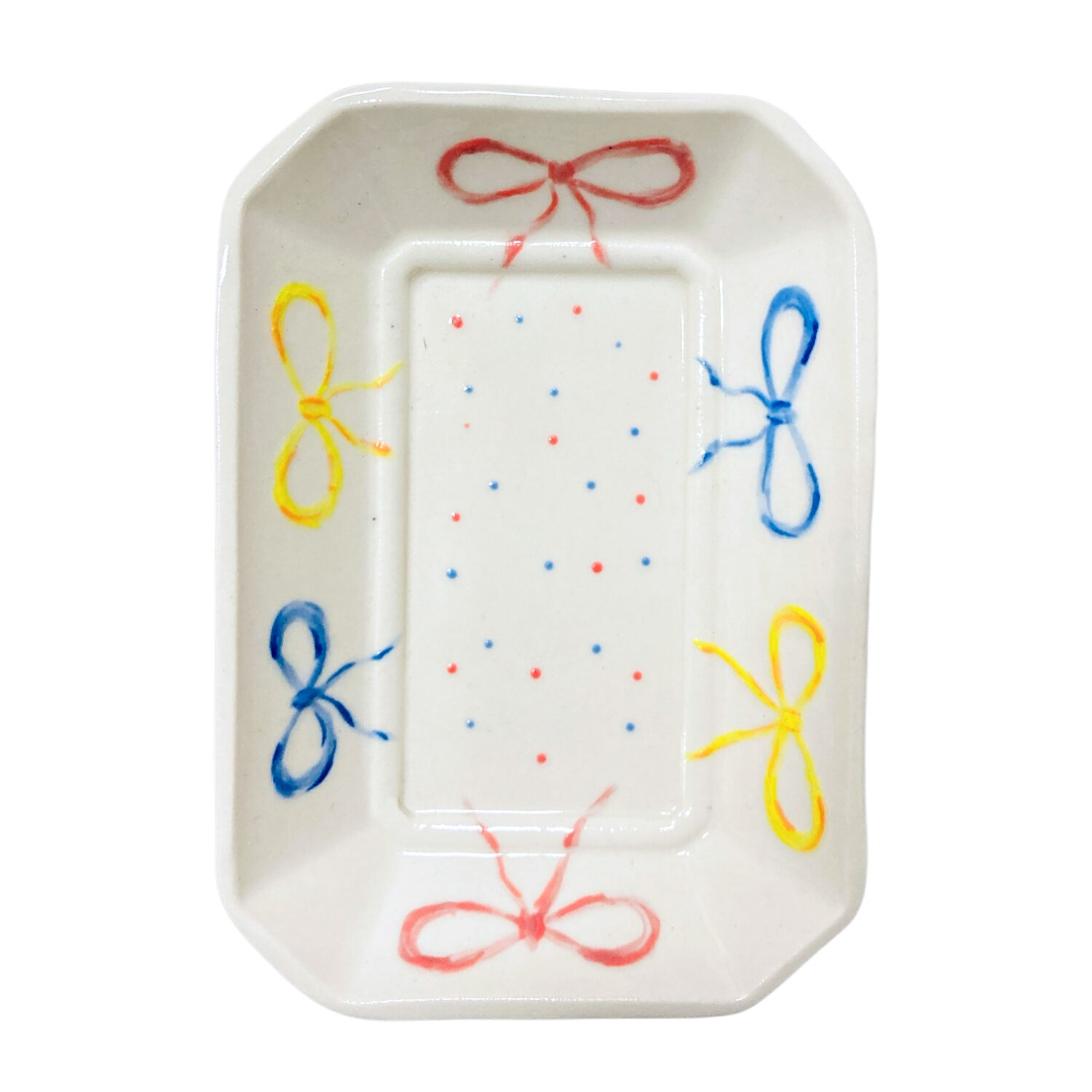 Блюдце ручной работы «Бантики», керамика, 14 см