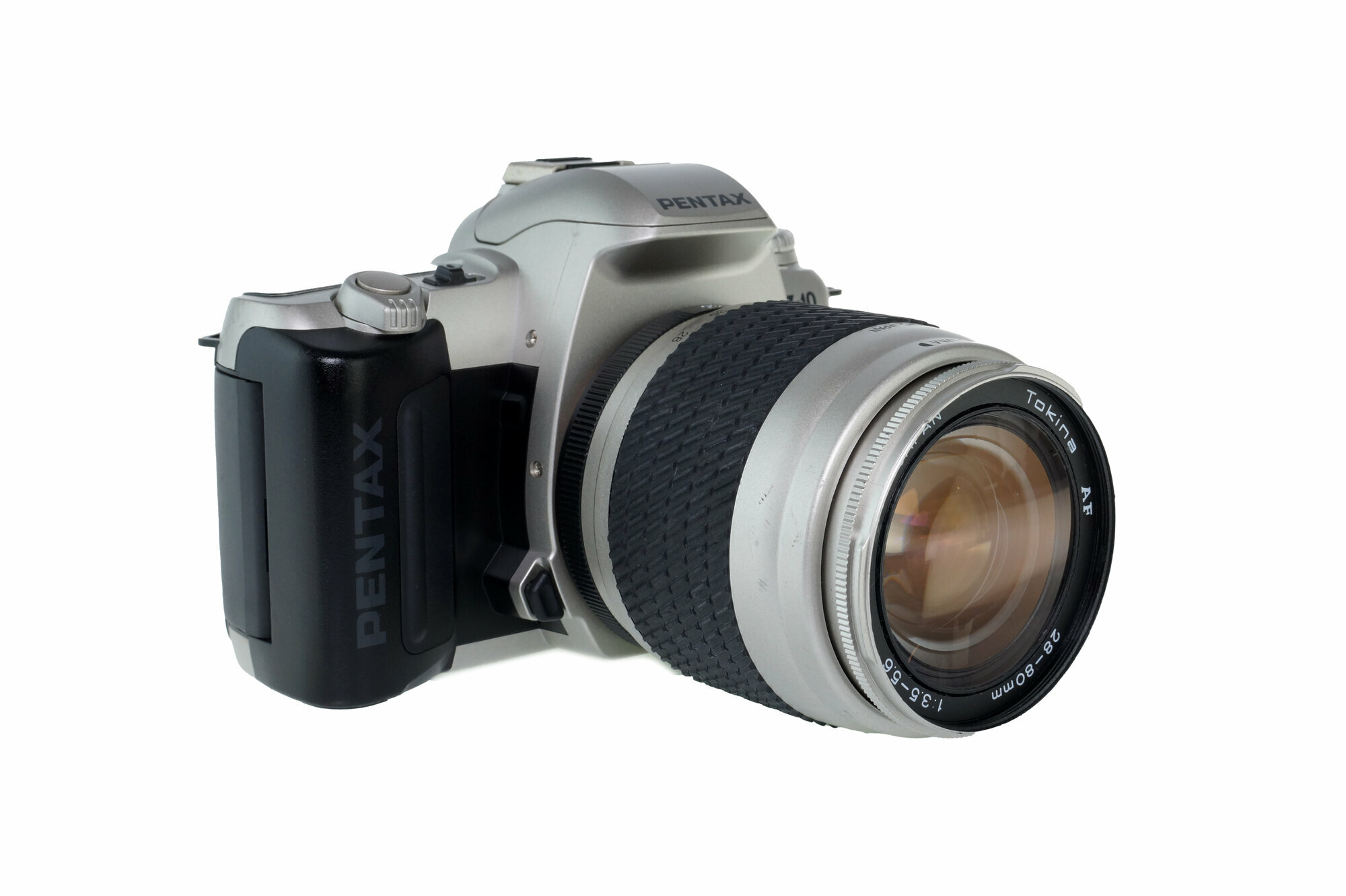 Pentax MZ-10 с объективом Tokina AF 28-80mm f3.5-5