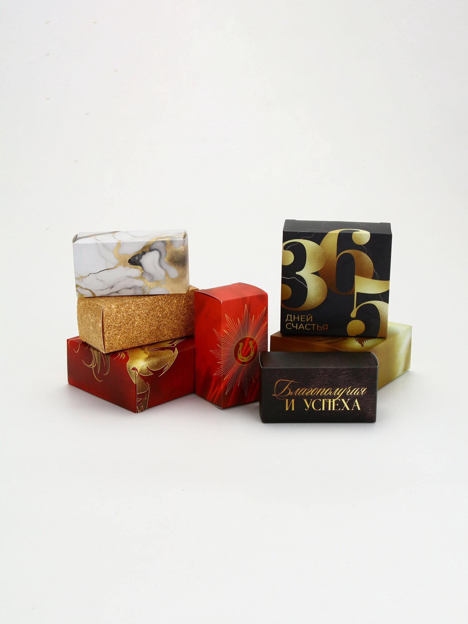 Подарочный набор «Денежной удачи», продуктовый: чай, кофе молотый, сладости