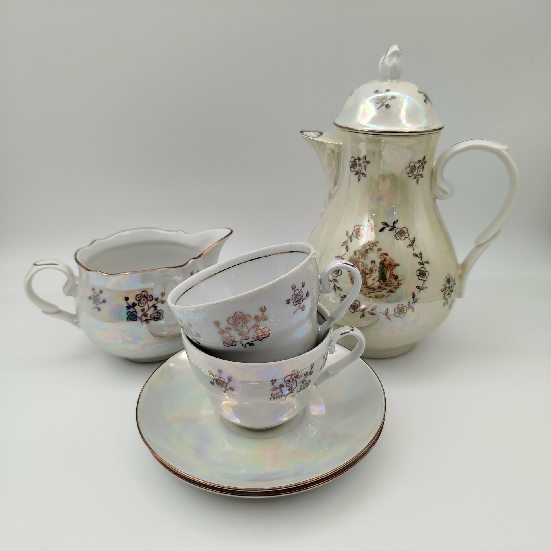 Набор кофейный "Мадонна" в подборе (2 кофейные пары, кофейник и молочник), фарфор