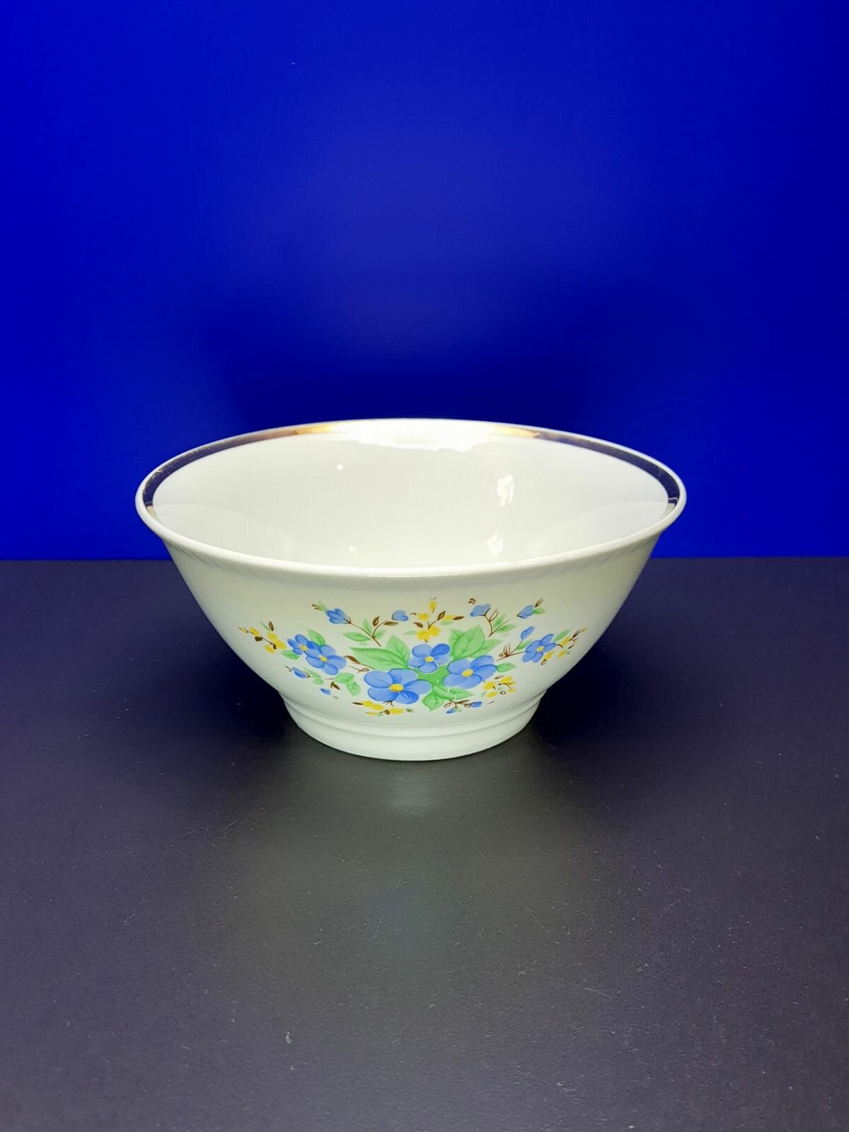 Миска фарфоровая "Незабудки" 17,5 см. Песочное, винтаж СССР 70е