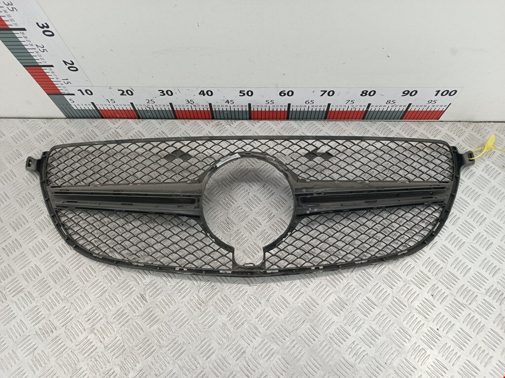 Решетка радиатора Mercedes ML-Class (W166) A1668880260 арт. 2218848