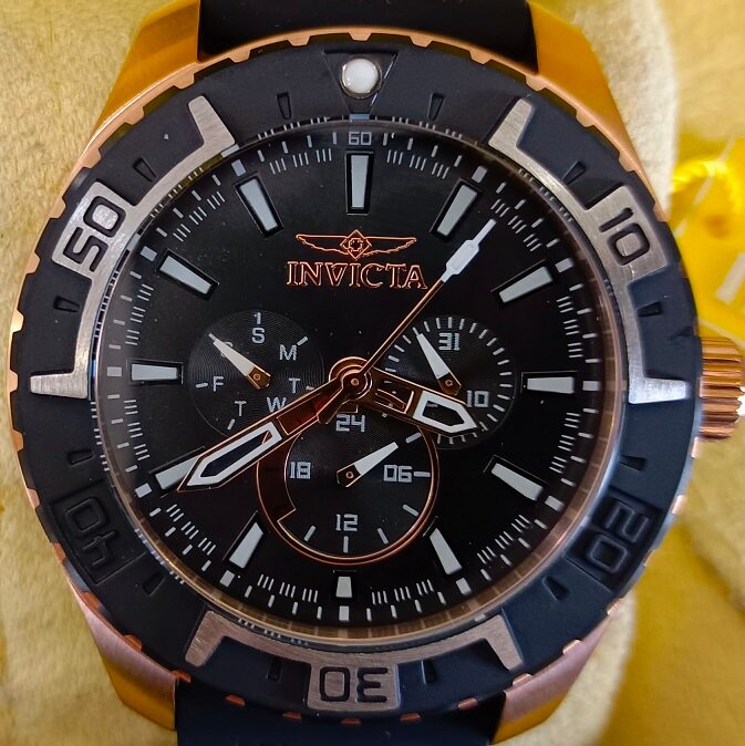 Наручные часы INVICTA Aviator, золотистый/черный — фото 1