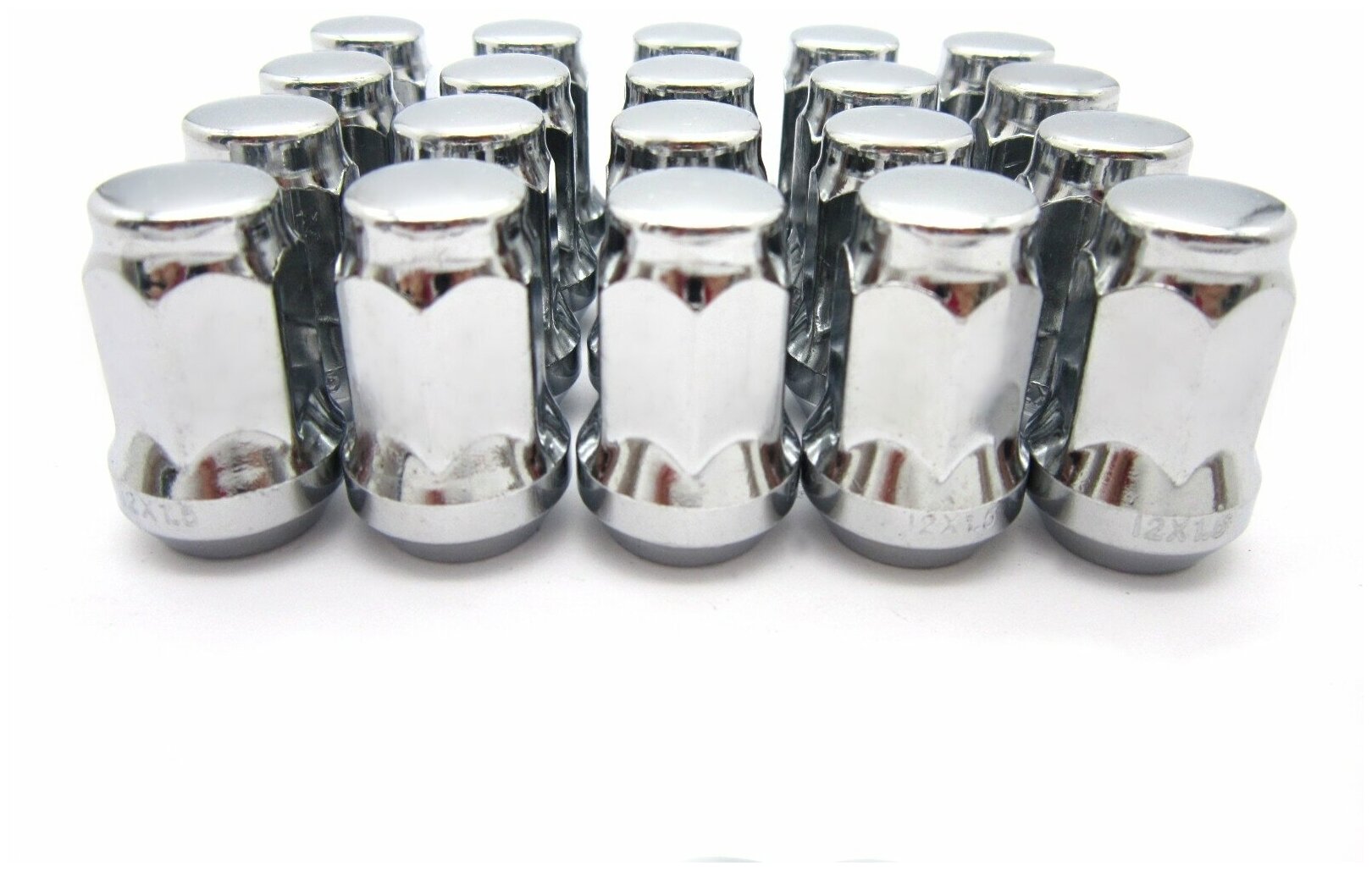 Гайки колесные М12х1,5 хром цельнометаллические под ключ 17 мм высота 34 мм конус с выступом, закрытые 20 шт.