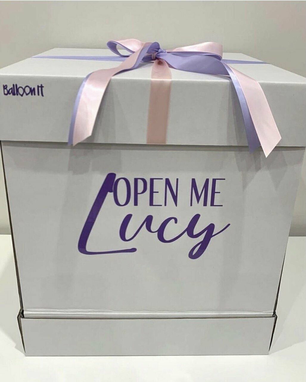 Коробка сюрприз раскладушка 52 см для подарка. Подарочная коробка большая