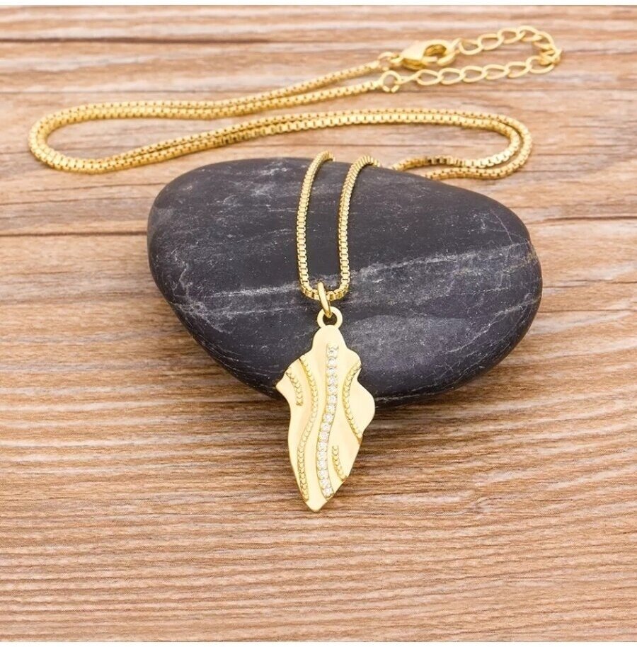 Колье, циркон