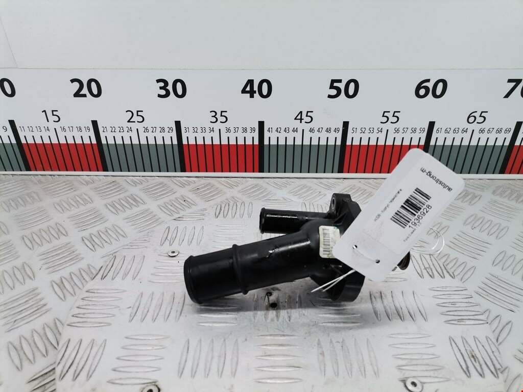 Корпус термостата Ford C-MAX 1 1476110 арт. 1936928