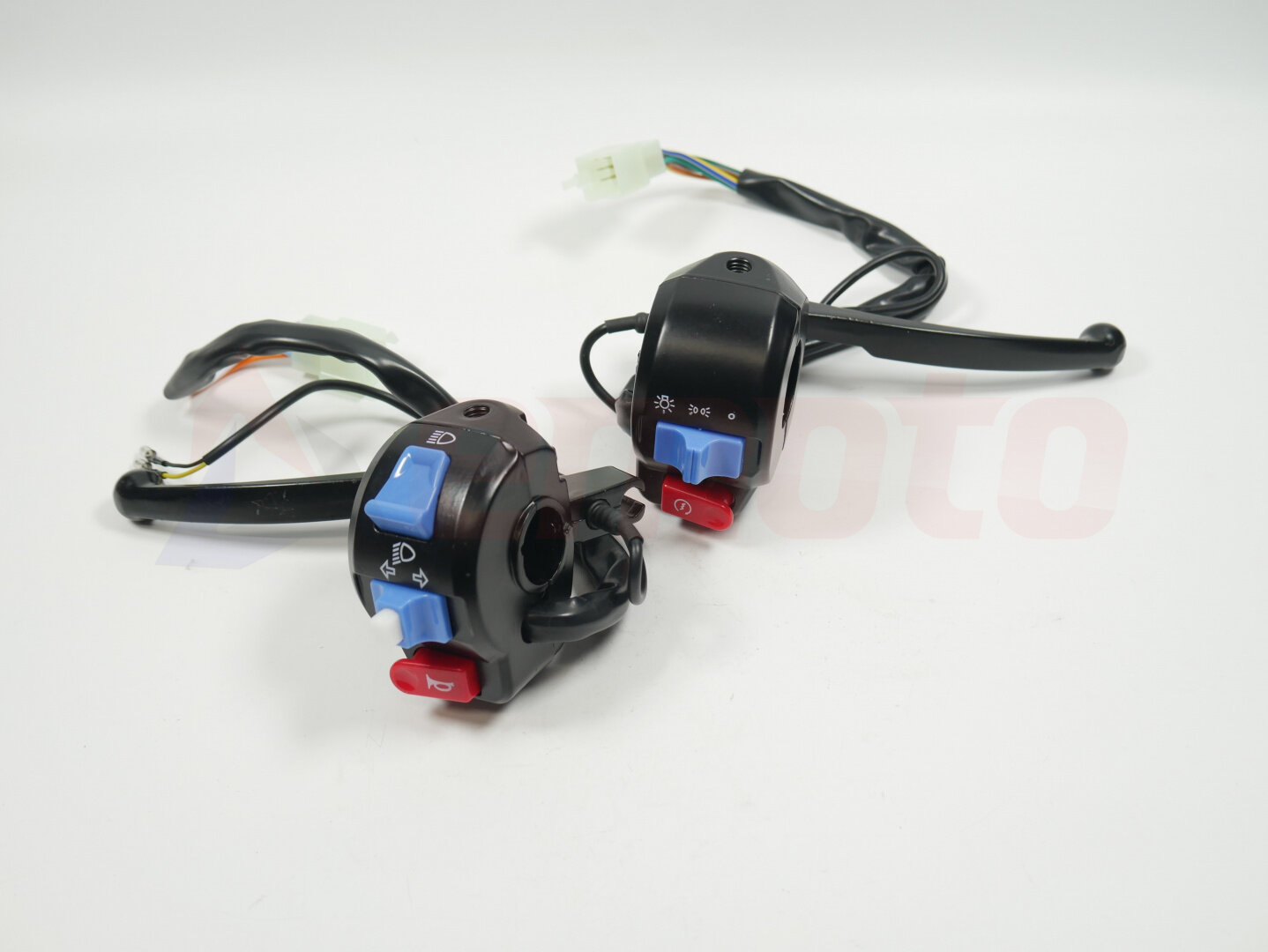 Блок кнопок руля GY6 пара барабан/барабан +рычаги "LIPAI"