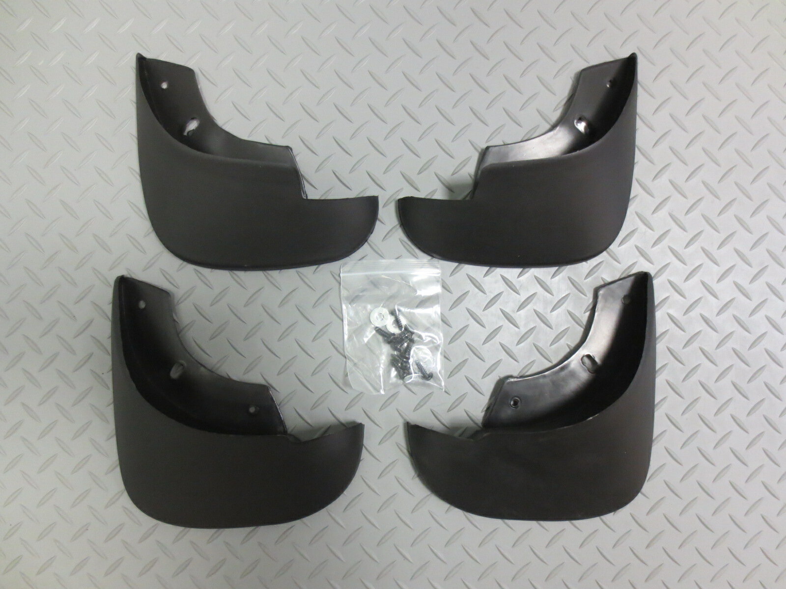 Брызговики Chevrolet Lacetti седан 2004-2013