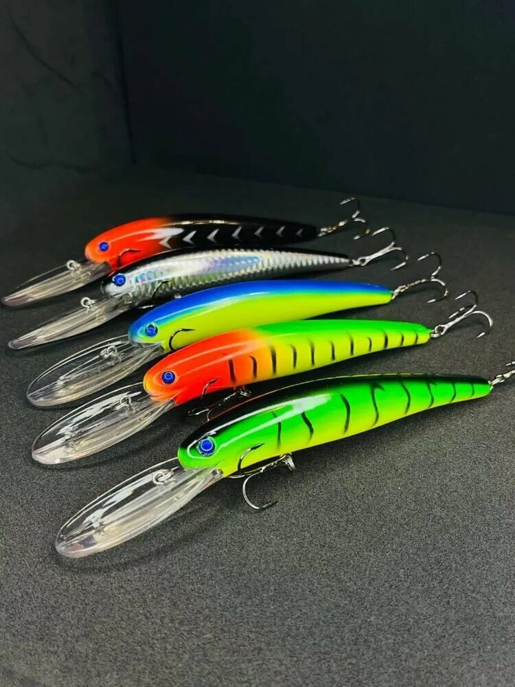 Набор воблеров Bomber для троллинга из 5 шт. Заглубление до 5м. (11,4см, 20гр.) на дорожку и в заброс. Для рыбалки, снасть приманка для спиннинга.