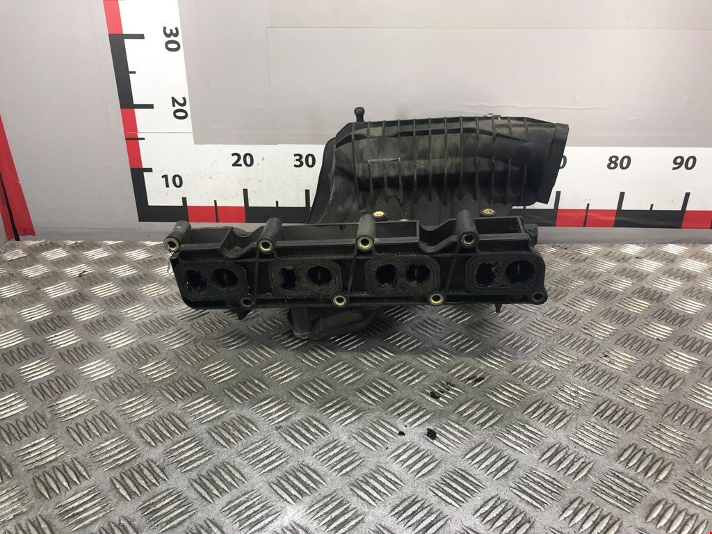 Коллектор впускной Mercedes C-Class (W203) A6110903637 арт. 391403