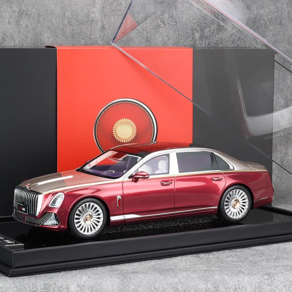 MH Motorhelix 1:18 Hongqi Guoya металлическая модель автомобиля Бордовый, фиолетовый