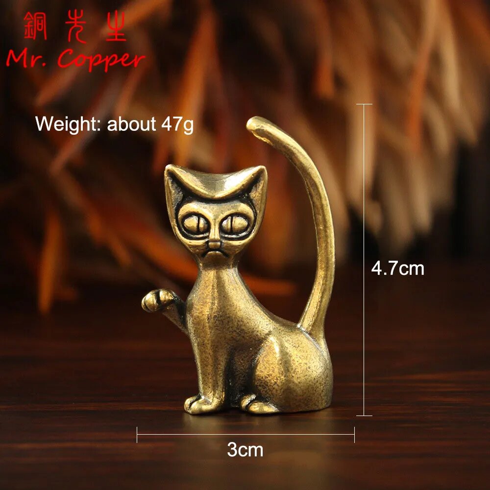 Латунная фигурка кошки, 4.7x3 см, вес 47г