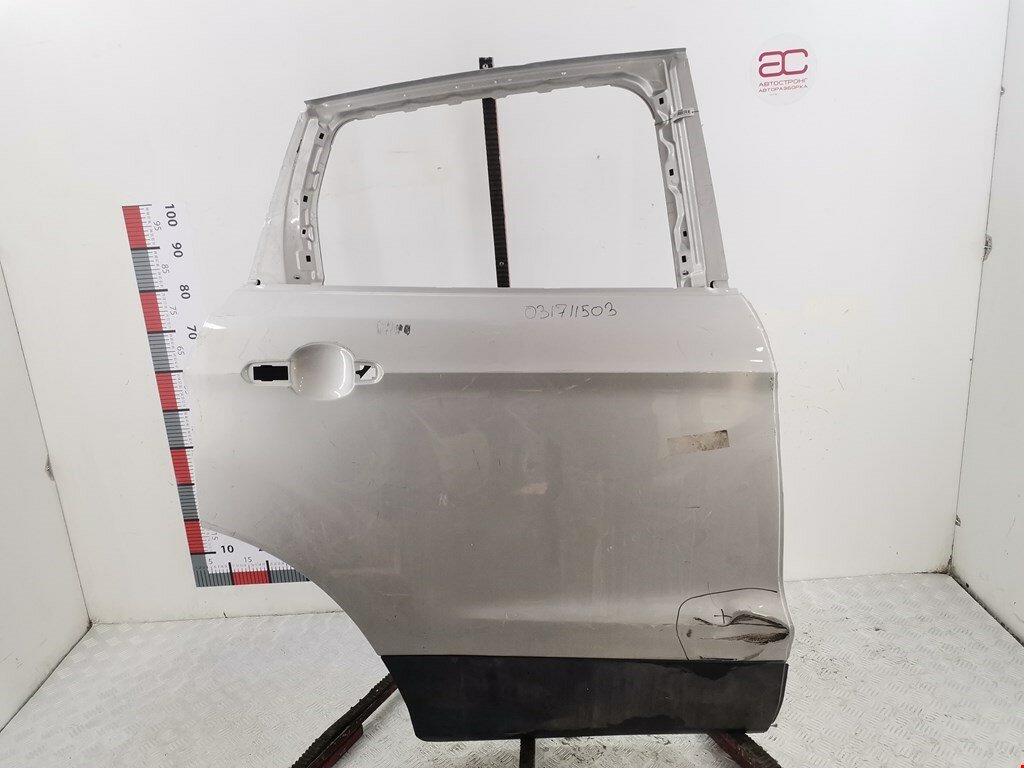Дверь задняя правая Ford Kuga 1 1520944 арт. 1806378