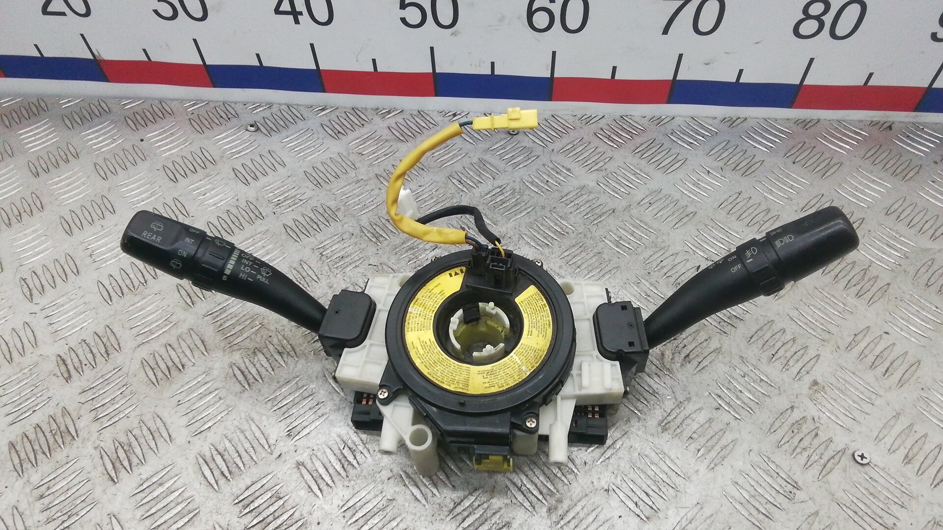 Переключатель поворотов и дворников (стрекоза) HYUNDAI TERRACAN HP