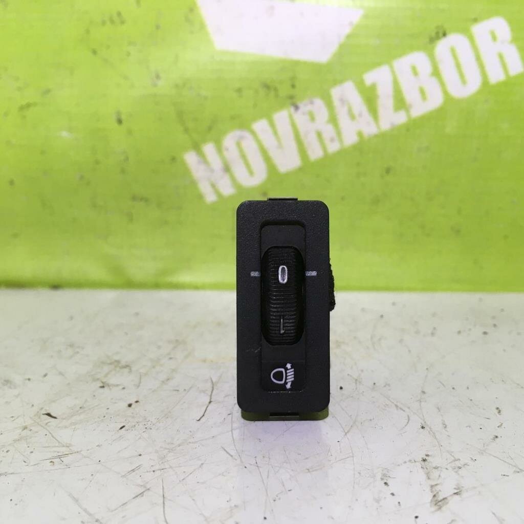 Кнопка корректора фар BMW 5-серия E34 88-95