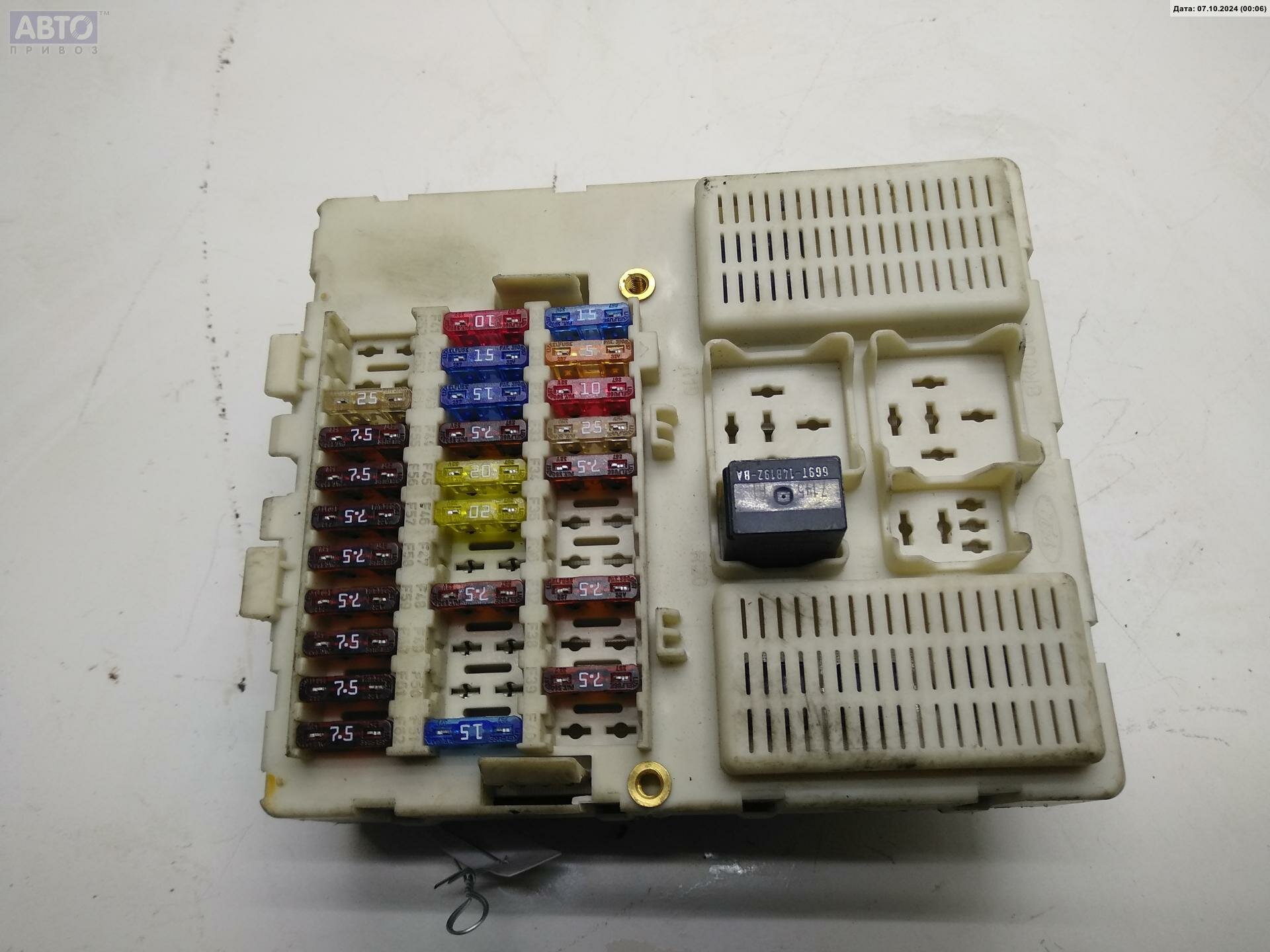 Блок предохранителей Ford Tourneo Connect