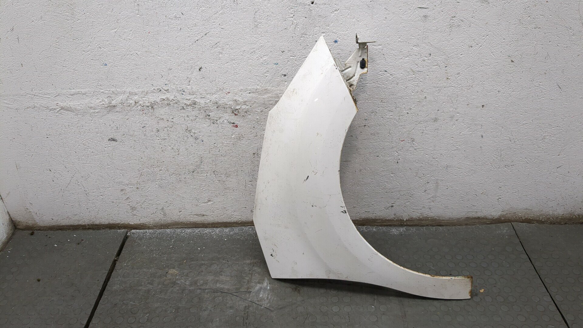 Крыло правое переднее Citroen DS3 Б/У