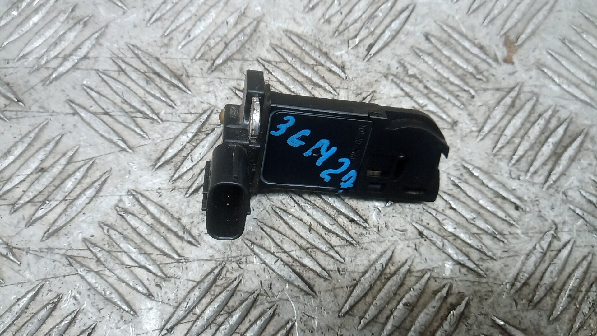 Расходомер воздуха дизельный TOYOTA RAV 4 XA30