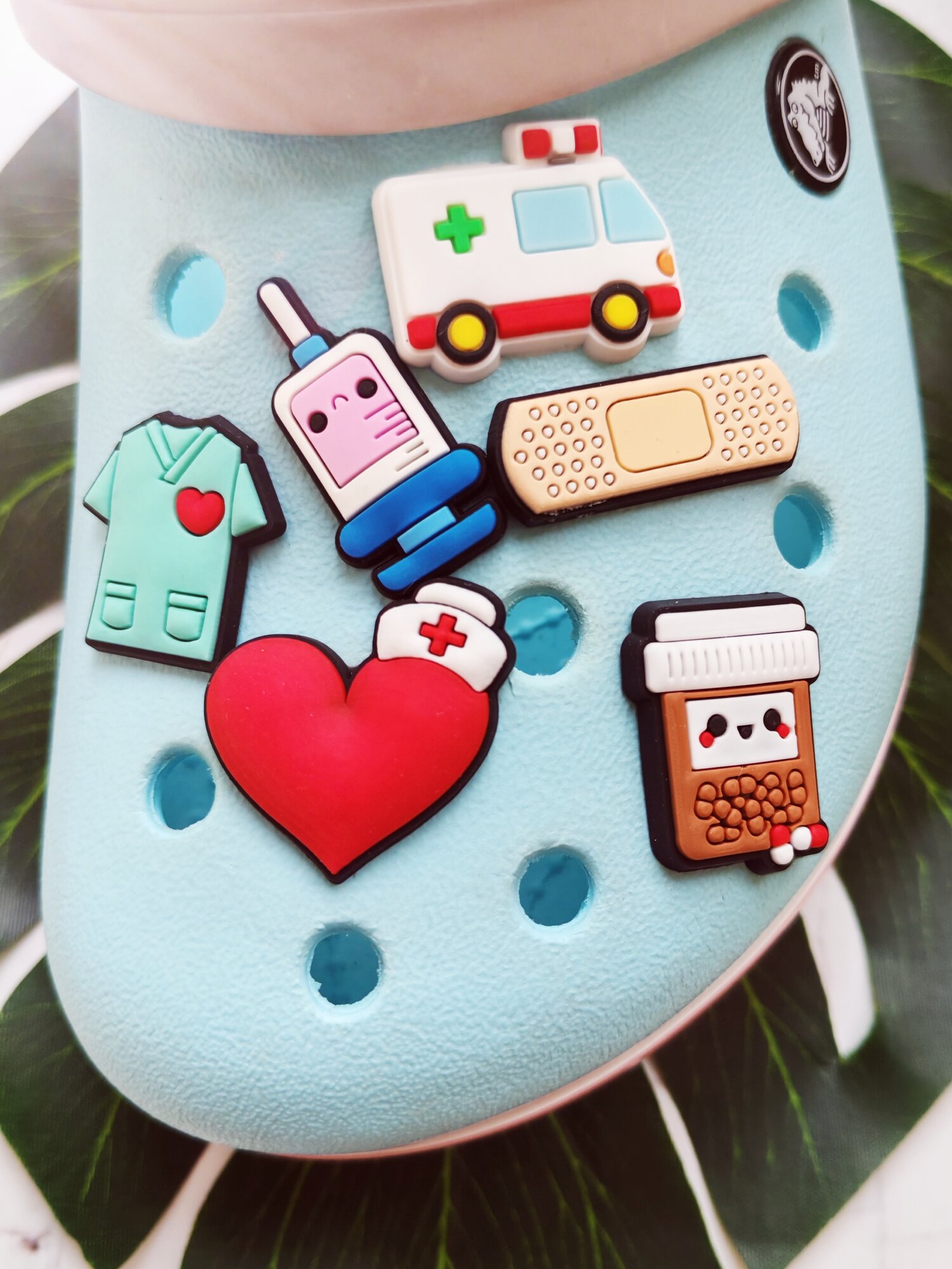 Джибитсы медицинские 6 jibbitz