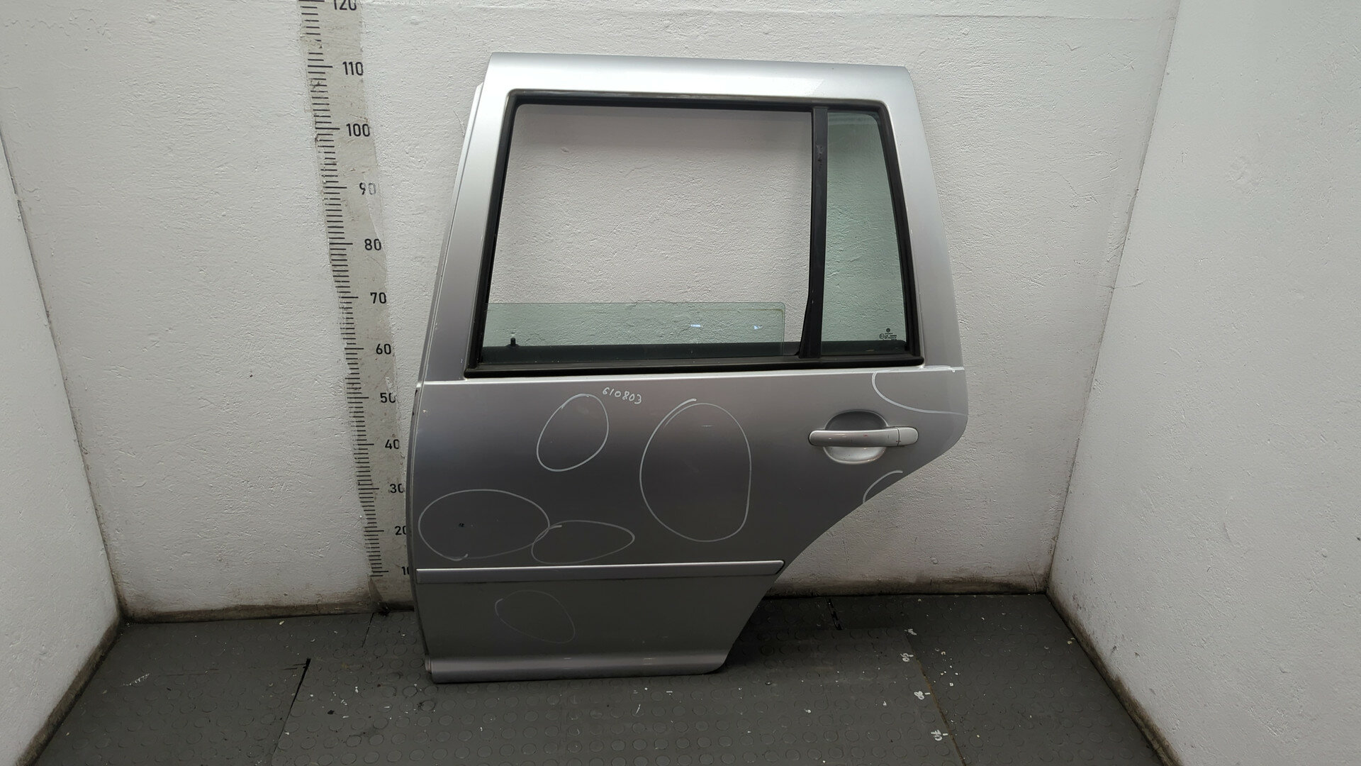 Дверь боковая (легковая) левая задняя Volkswagen Bora Б/У