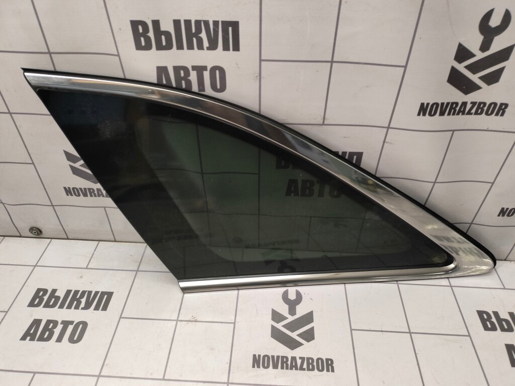 Стекло кузовное глухое левое Kia Sorento 3 (UM) Prime 2015-2020