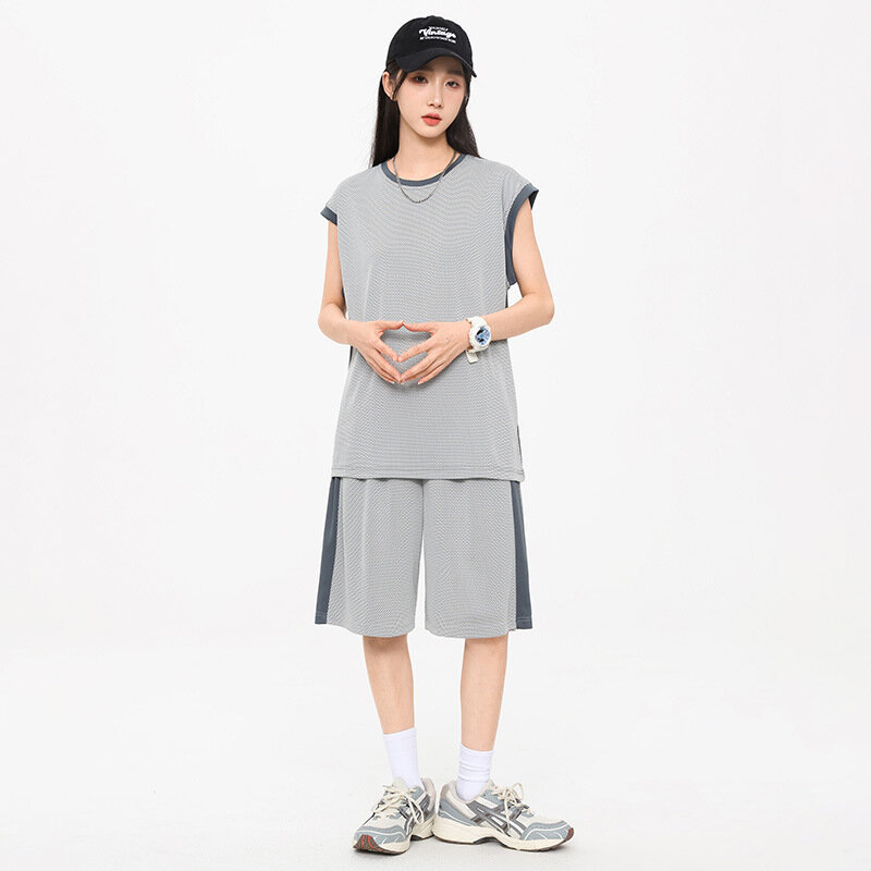 Комплект одежды