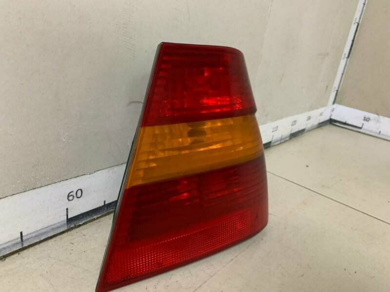 Фонарь задний наружный правый BMW 3-series E46 1998-2005 кат.номер: 63216946534