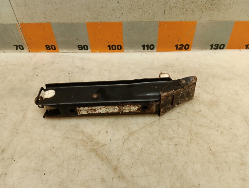 Б/У Домкрат Peugeot 307 2002 3A/C 354426 Peugeot-Citroen арт. 9637677780