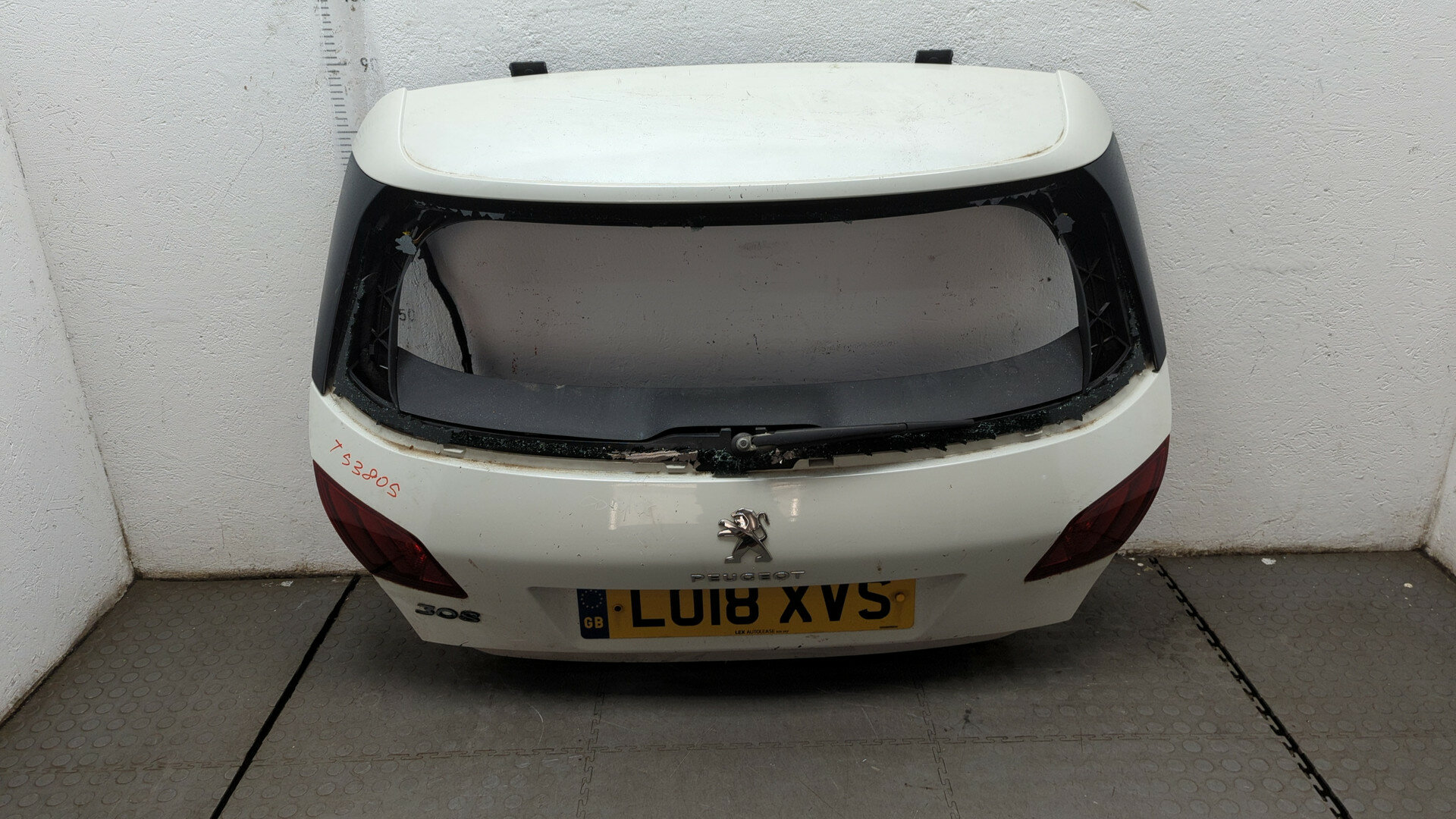 Крышка (дверь) багажника Peugeot 308 Б/У