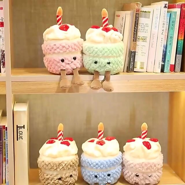 Торт, который поет песни на день рождения JELLYCAT, Birthday Cak-Amuseables