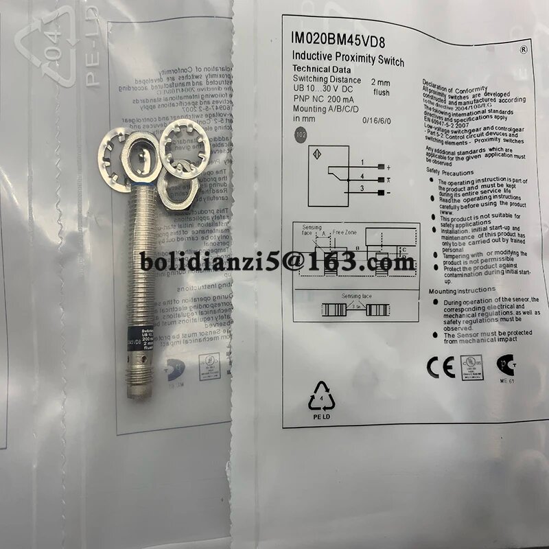 Датчик IB040BM70VA3, черный