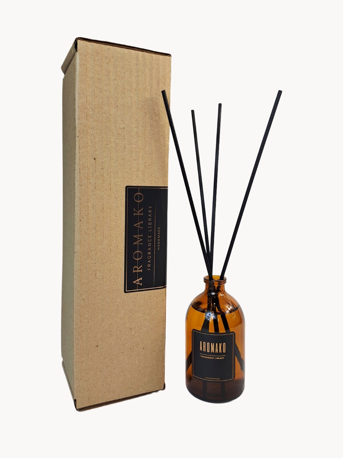 Ароматический диффузор с палочками Luxury Hotel 100 мл AROMAKO, ароматизатор для дома и офиса, парфюм для дома