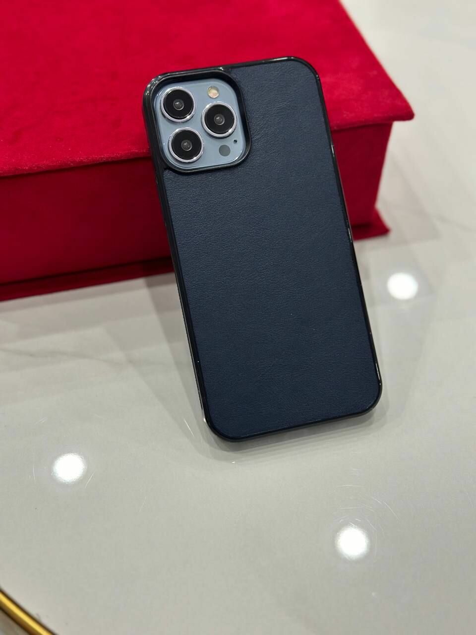 Премиум чехол из синей кожи для iPhone 14 Pro