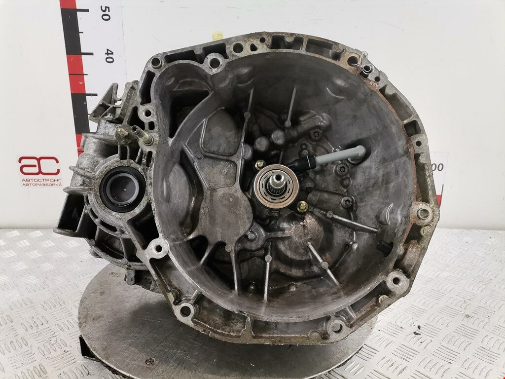 КПП 6ст (механическая коробка) Renault Scenic 2 ND0015 арт. 1608317