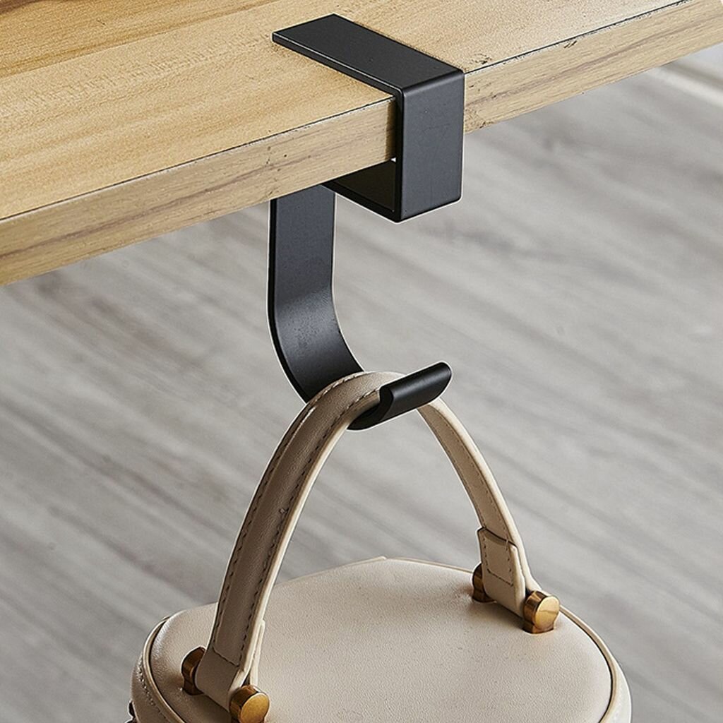 Крючок для вешалок-плечиков