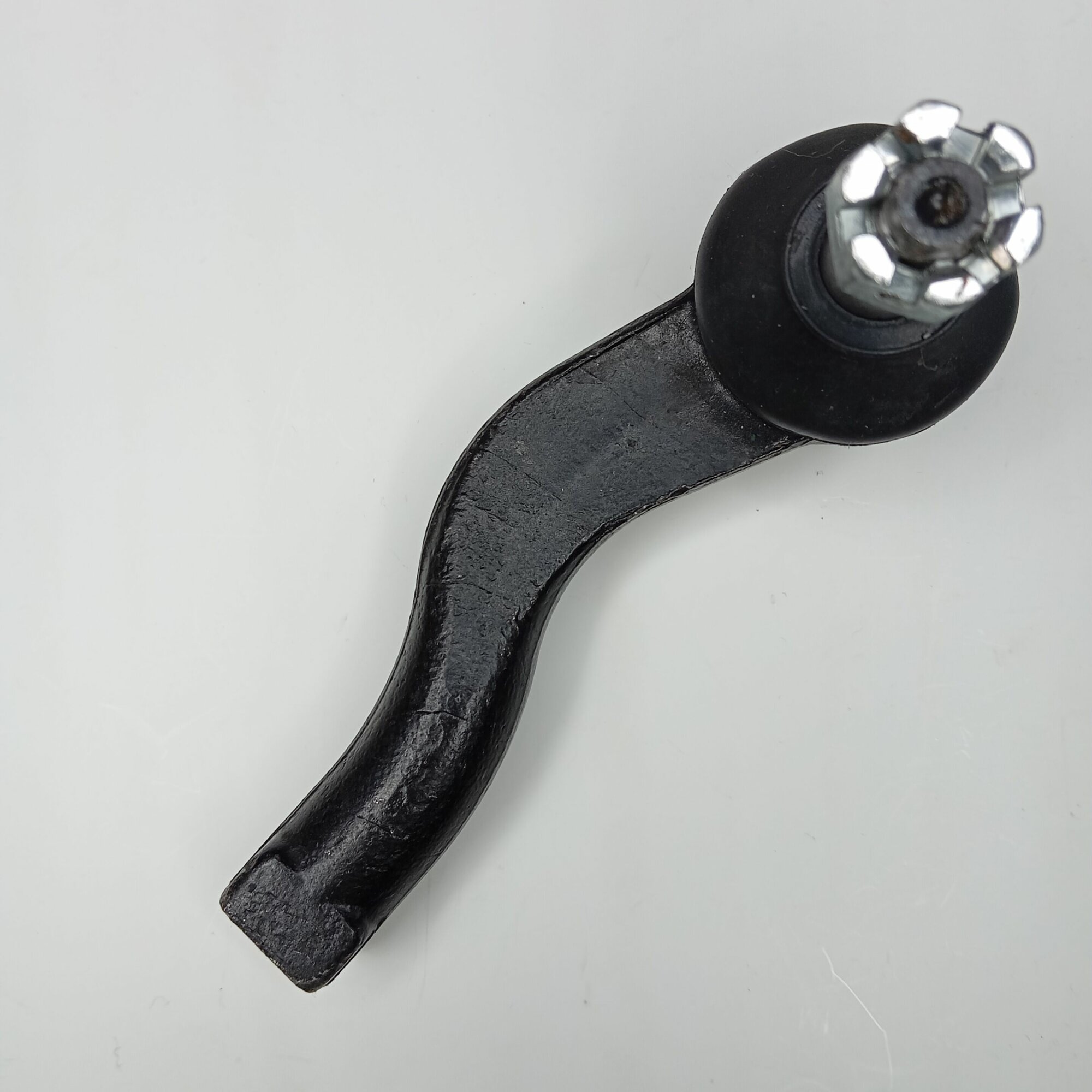 Наконечник левый Lifan Smily (320) [1.3 16V 5MT хетчбэк] F3401630