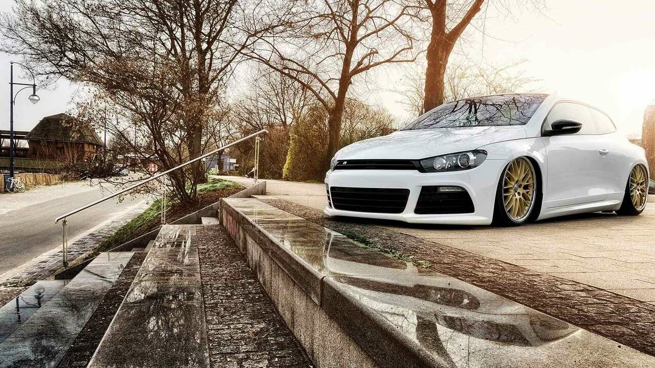 Картина на холсте 110x60 LinxOne "Авто, машины, мото, транспорт" интерьерная для дома / на стену / на кухню / с подрамником