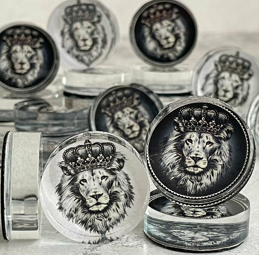 Фишки для нард и шашек "Лев в Короне", 30 шт, 27 мм, орг. стекло