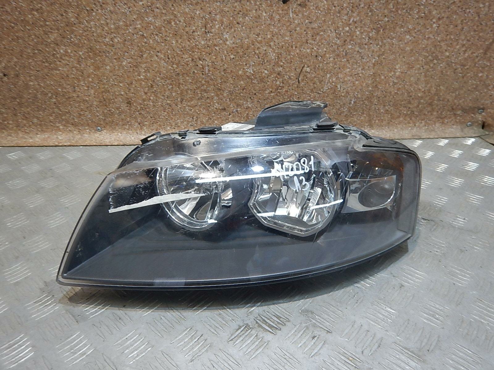 Б/У Фара левая, Audi (Ауди)-A3 (8P) (03-) AUDI A3 (8P) (03-) -09 галоген Следы ремонта. 412081 VAG арт. 8P0941003K