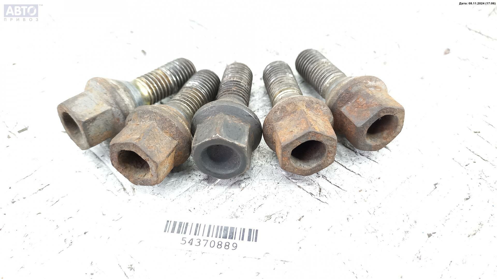 Болт колесный (гайка колесная) BMW 5 E39 (1995-2003)