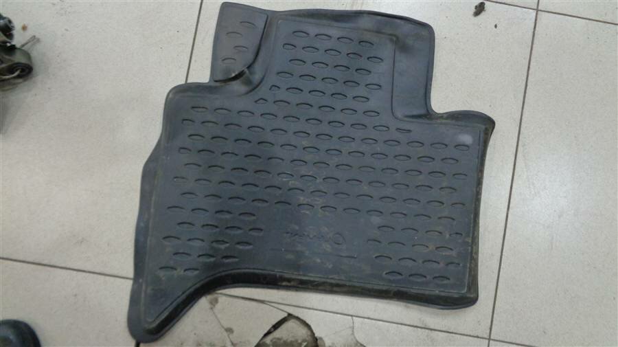 Коврик салона задний правый от BMW X5 E53 1999-2006