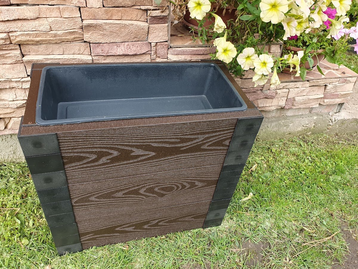 Кашпо из ДПК для цветов 26х50см венге. Высота 45см. Контейнер в комплекте.