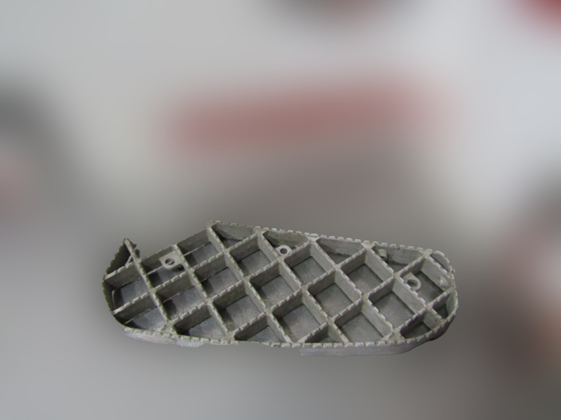 Ступенька подножки нижняя SCANIA P, G, R, есть повреждение