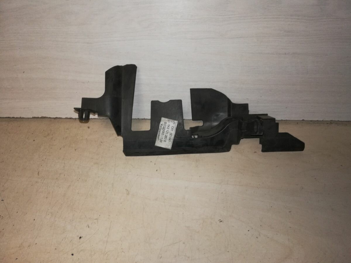 Кожух воздуховод радиатора Volkswagen Golf 5 Новый