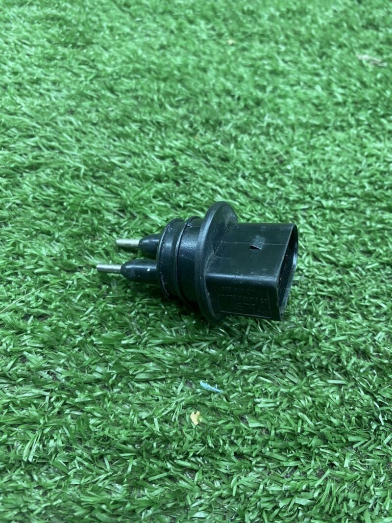 Датчик уровня бачка стеклоомывателя VAG 2312