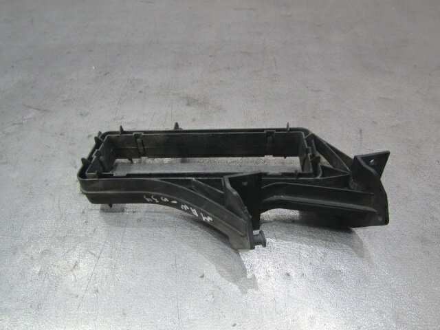 Кронштейн центральной консоли MAN TGA, TGM, TGL, TGS