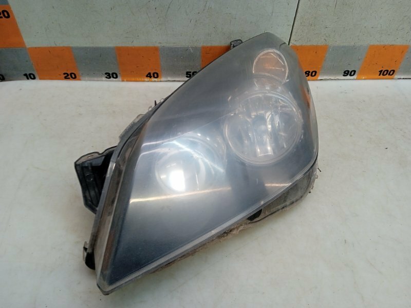 Б/У оригинал, темный отражатель Фара левая Opel Astra 2008 H, L35 384094 OPEL арт. 93178635